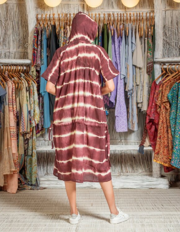 Art Nouveau | Wear The Change